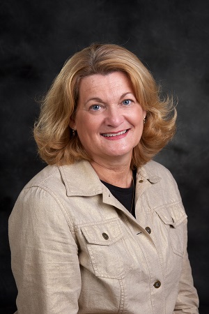 UnivAwards21-PBork - University Communications and Marketing | UWSP